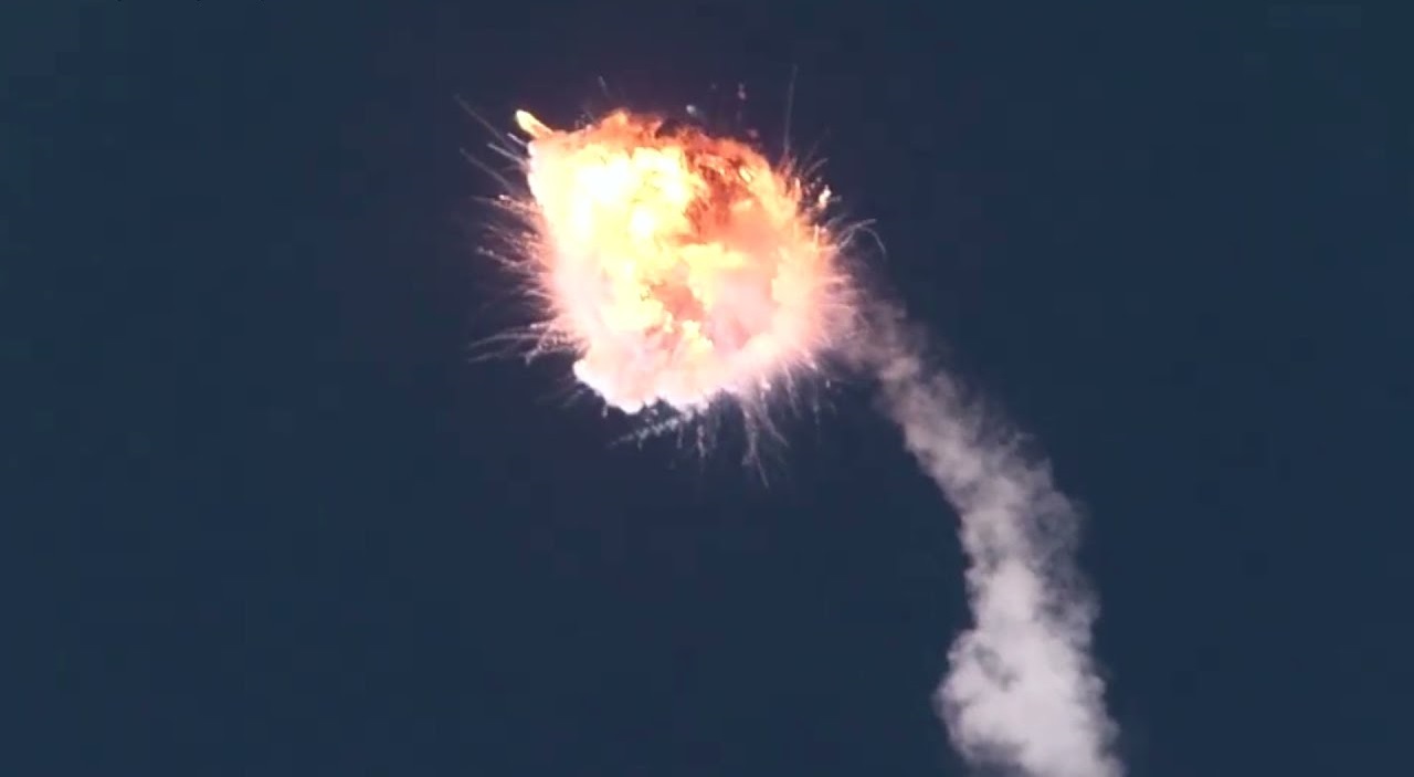 Foguetão Firefly Alpha Explode Durante Primeiro Lançamento