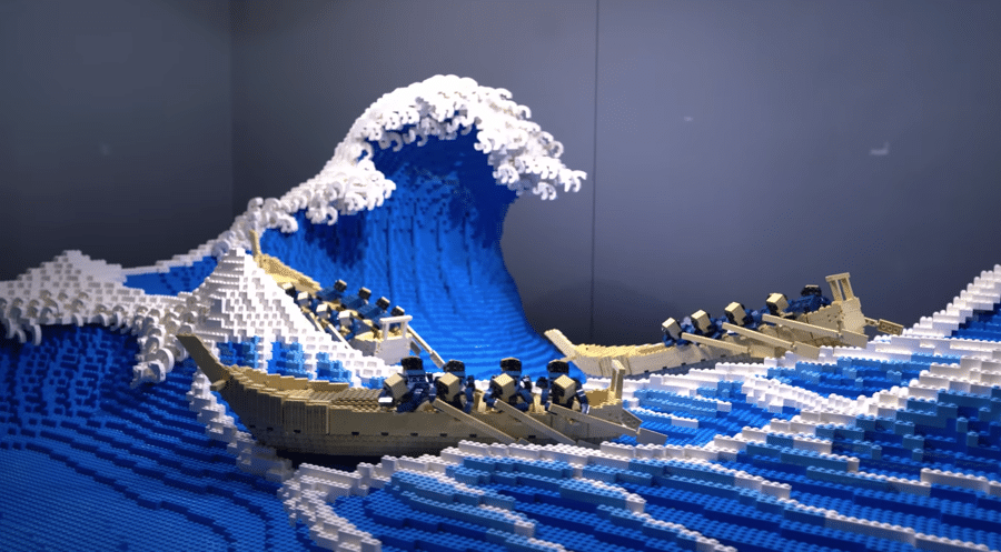 Jovem Recria “A Grande Onda De Kanagawa” Com 50.000 Peças De LEGO